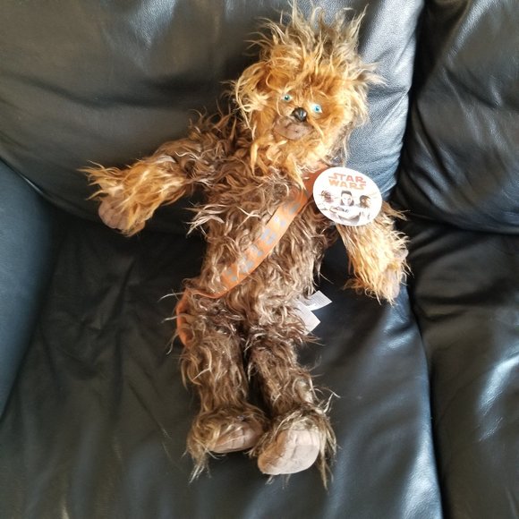 Star Wars | Toys | Disney Star Wars 24 Chewbacca Plush Jay Franco ...